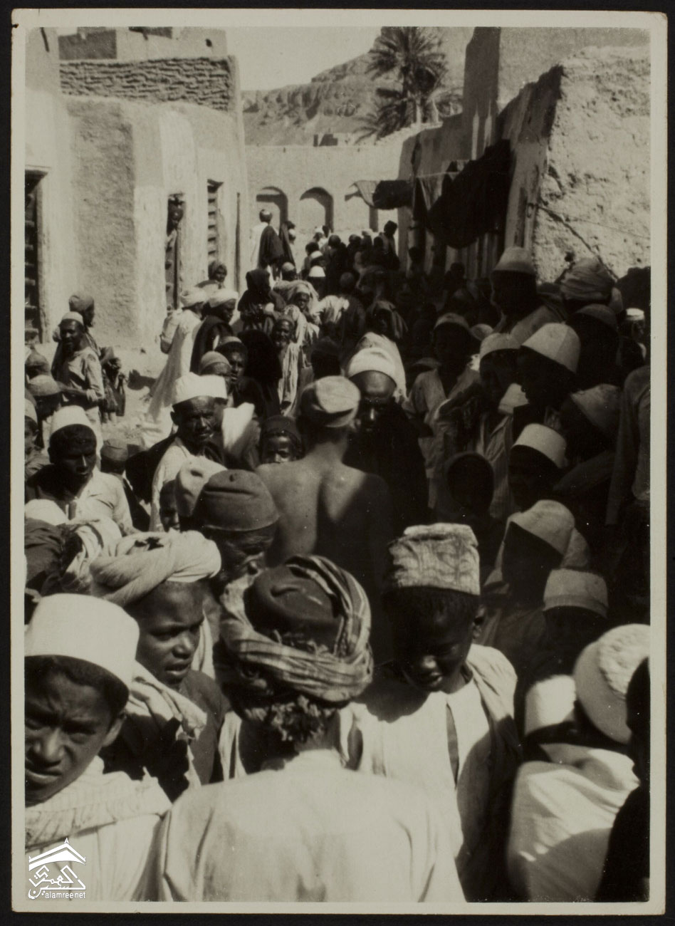 الألبوم رقم 33 من صور حضرموت القديمة للباحث هانز هلفريتز منذ ثلاثينيات ...